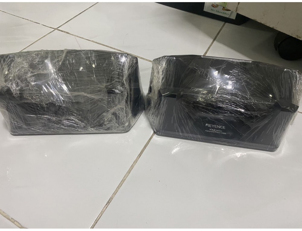 KEYENCE "Handy Probe 3D Measuring Machine XM-T1200/XM-1500"